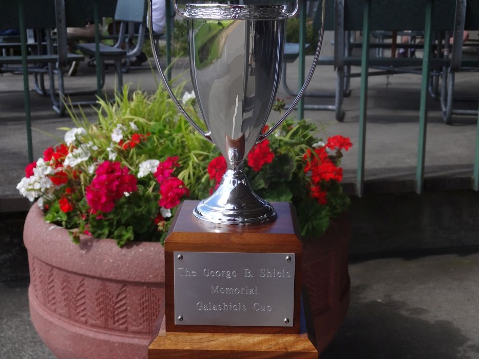 Photo of the Individual Gross Trophy